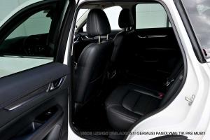 White Mazda CX-5 2017 in Kretinga, with an engine capacity of 2.19 L and mileage of 202 thousand km for 12799 €, photo 29 on AUTOMOTO.COM.LV
