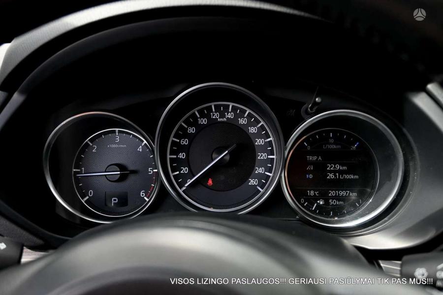 White Mazda CX-5 2017 in Kretinga, with an engine capacity of 2.19 L and mileage of 202 thousand km for 12799 €, photo 38 on AUTOMOTO.COM.LV