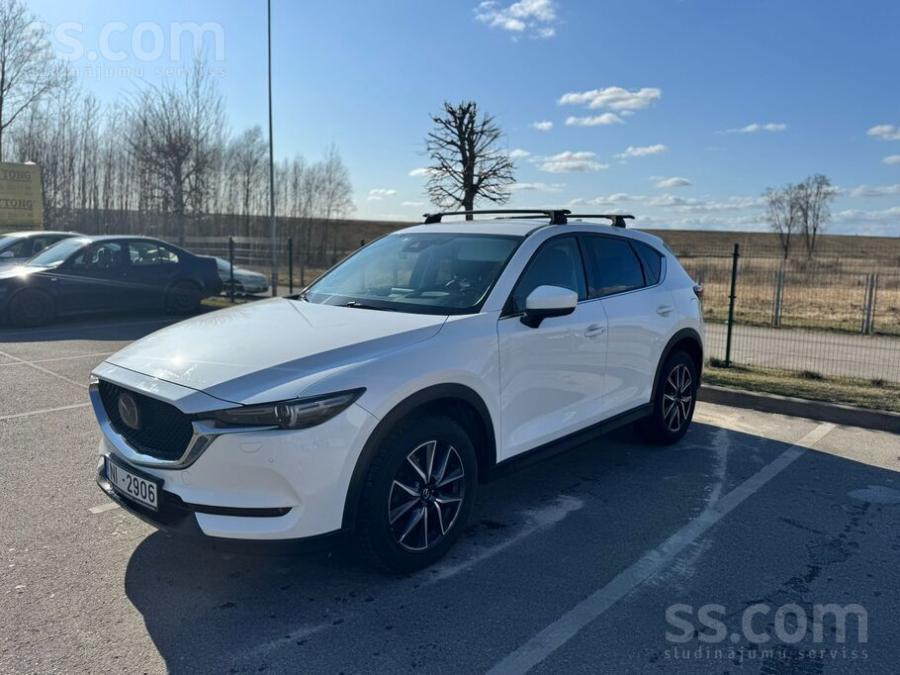 Белый Мазда СХ-5 2018 в Рига, объемом двигателя 2.50 л и пробегом 95 тыс. км за 19500 €, фото 3 на AUTOMOTO.COM.LV