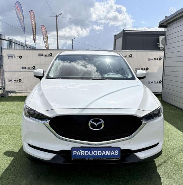 White Mazda CX-5 2018 in Panevezys, with an engine capacity of 2.19 L and mileage of 195 thousand km for 11300 €, photo 2 on AUTOMOTO.COM.LV