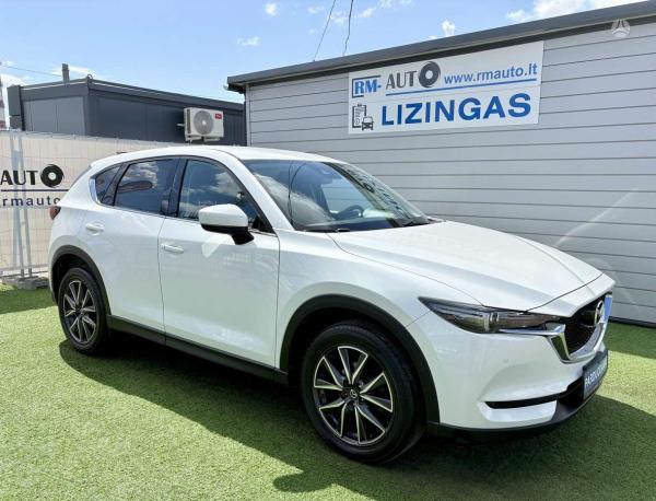 White Mazda CX-5 2018 in Panevezys, with an engine capacity of 2.19 L and mileage of 195 thousand km for 11300 €, photo 3 on AUTOMOTO.COM.LV