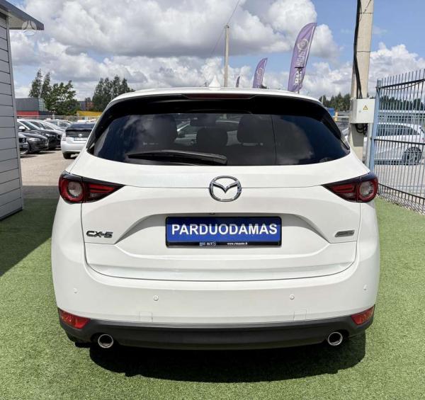 White Mazda CX-5 2018 in Panevezys, with an engine capacity of 2.19 L and mileage of 195 thousand km for 11300 €, photo 6 on AUTOMOTO.COM.LV