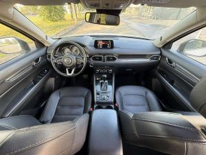 Balts Mazda CX-5 2018 Panevēža, ar dzinēja tilpumu 2.19 L un nobraukumu 148 tūkst. km par 12900 €, foto 23 vietnē AUTOMOTO.COM.LV