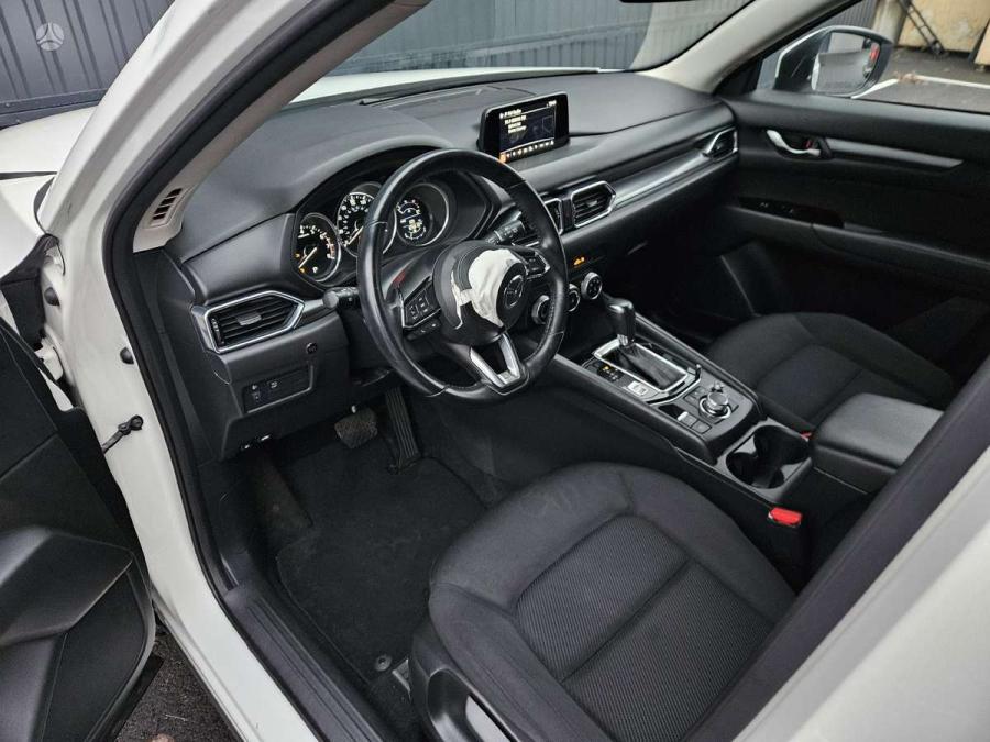 Balts Mazda CX-5 2019 Kauņa, ar dzinēja tilpumu 2.49 L un nobraukumu 125 tūkst. km par 6600 €, foto 18 vietnē AUTOMOTO.COM.LV