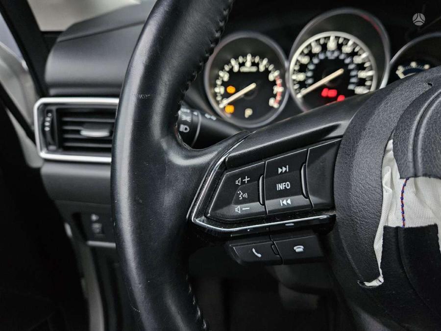 Balts Mazda CX-5 2019 Kauņa, ar dzinēja tilpumu 2.49 L un nobraukumu 125 tūkst. km par 6600 €, foto 27 vietnē AUTOMOTO.COM.LV