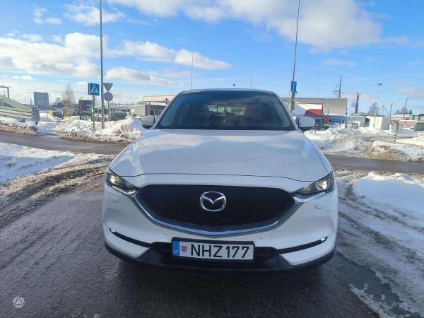 Balts Mazda CX-5 2019 Mažeikiai, ar dzinēja tilpumu 2.19 L un nobraukumu 280 tūkst. km par 10800 €, foto 4 vietnē AUTOMOTO.COM.LV
