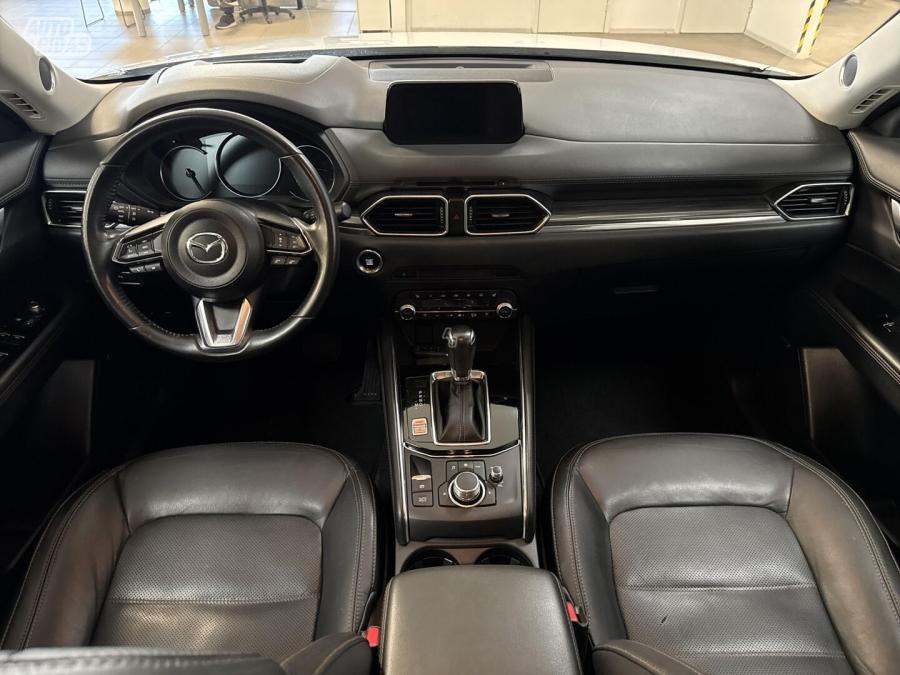 White Mazda CX-5 2019 in Vilnius, with an engine capacity of 2.50 L and mileage of 81 thousand km for 22900 €, photo 12 on AUTOMOTO.COM.LV