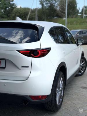Balts Mazda CX-5 2019 Viļņa, ar dzinēja tilpumu 2.49 L un nobraukumu 172 tūkst. km par 18900 €, foto 11 vietnē AUTOMOTO.COM.LV