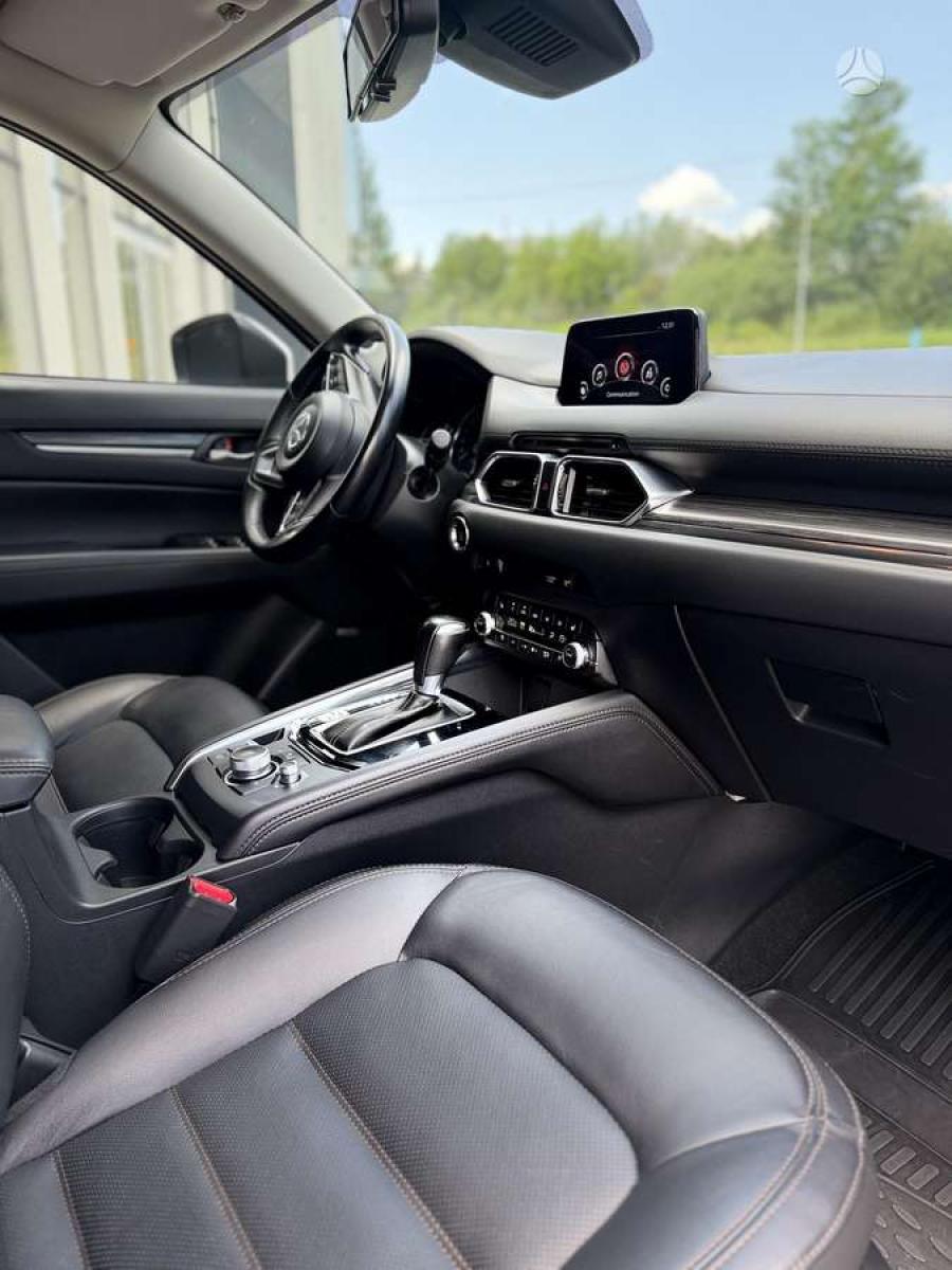 Balts Mazda CX-5 2019 Viļņa, ar dzinēja tilpumu 2.49 L un nobraukumu 172 tūkst. km par 18900 €, foto 15 vietnē AUTOMOTO.COM.LV