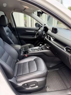 Balts Mazda CX-5 2019 Viļņa, ar dzinēja tilpumu 2.49 L un nobraukumu 172 tūkst. km par 18900 €, foto 16 vietnē AUTOMOTO.COM.LV