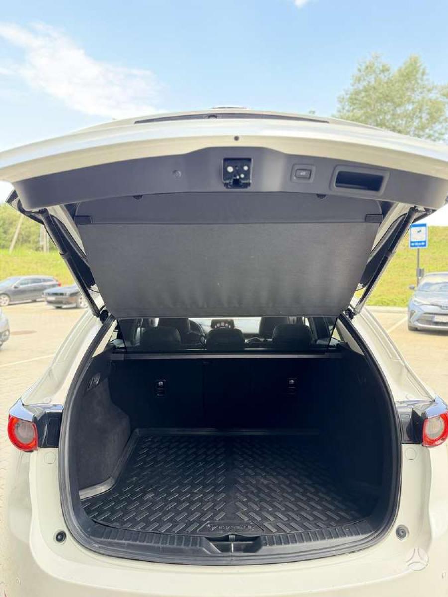 Balts Mazda CX-5 2019 Viļņa, ar dzinēja tilpumu 2.49 L un nobraukumu 172 tūkst. km par 18900 €, foto 20 vietnē AUTOMOTO.COM.LV