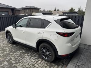 Balts Mazda CX-5 2020 Viļņa, ar dzinēja tilpumu 2.50 L un nobraukumu 85 tūkst. km par 18800 €, foto 4 vietnē AUTOMOTO.COM.LV