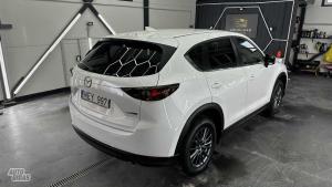 Balts Mazda CX-5 2020 Viļņa, ar dzinēja tilpumu 2.50 L un nobraukumu 85 tūkst. km par 18800 €, foto 5 vietnē AUTOMOTO.COM.LV