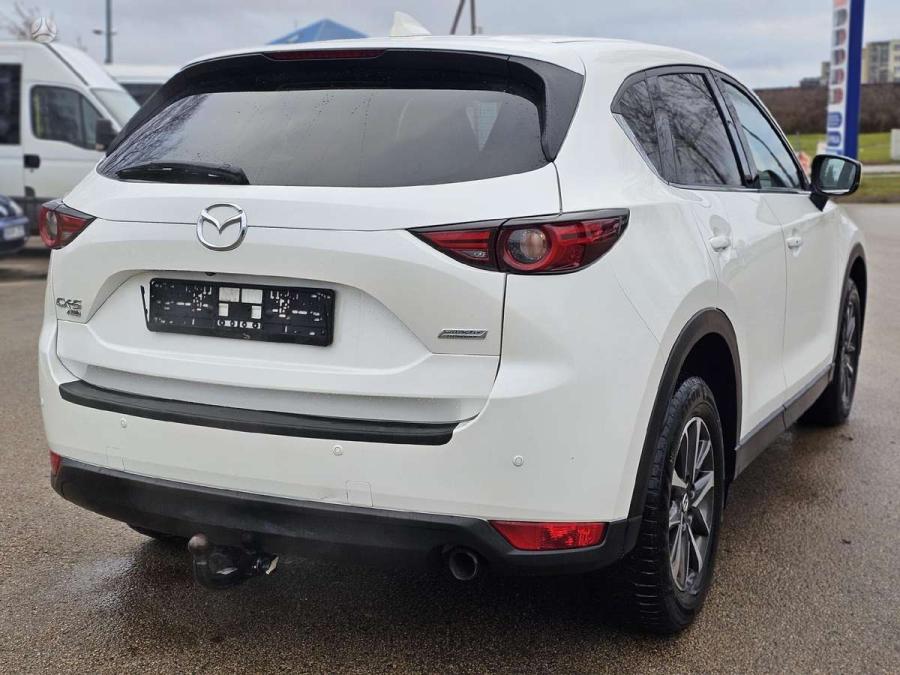 White Mazda CX-5 2020 in Rokiskis, with an engine capacity of 2.19 L and mileage of 260 thousand km for 9850 €, photo 10 on AUTOMOTO.COM.LV