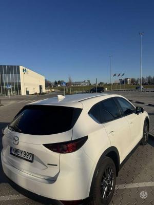 Белый Мазда СХ-5 2020 в Вильнюс, объемом двигателя 2.49 л и пробегом 93 тыс. км за 15500 €, фото 4 на AUTOMOTO.COM.LV