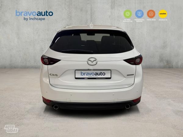 White Mazda CX-5 2021 in Vilnius, with an engine capacity of 2.00 L and mileage of 49 thousand km for 22000 €, photo 4 on AUTOMOTO.COM.LV