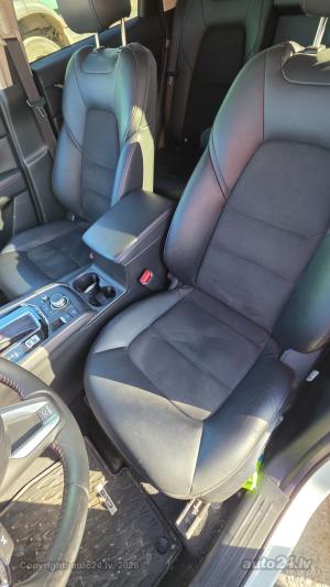 White Mazda CX-5 2021 in Tallinn, with an engine capacity of 2.50 L and mileage of 68 thousand km for 28500 €, photo 9 on AUTOMOTO.COM.LV