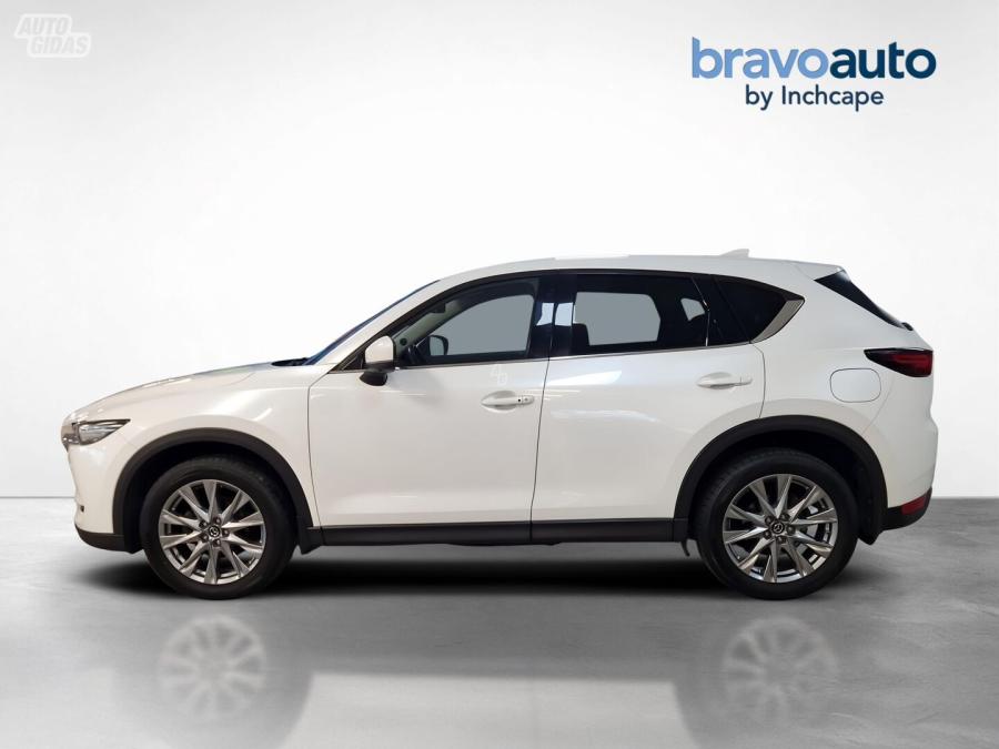 White Mazda CX-5 2021 in Vilnius, with an engine capacity of 2.00 L and mileage of 158 thousand km for 21000 €, photo 3 on AUTOMOTO.COM.LV