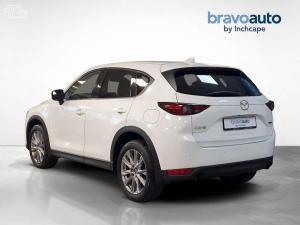 White Mazda CX-5 2021 in Vilnius, with an engine capacity of 2.00 L and mileage of 158 thousand km for 21000 €, photo 4 on AUTOMOTO.COM.LV