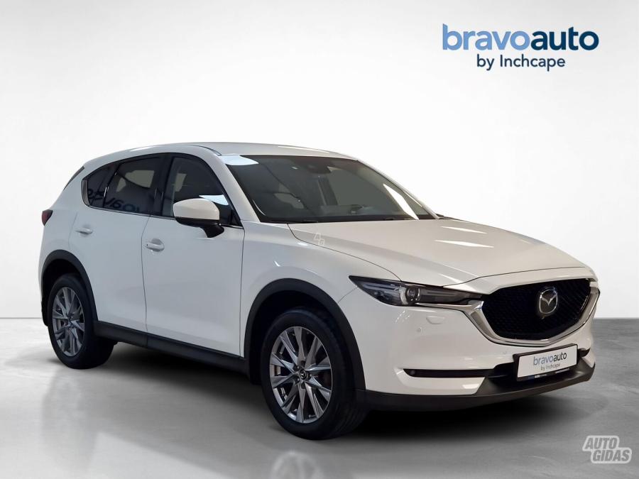 White Mazda CX-5 2021 in Vilnius, with an engine capacity of 2.00 L and mileage of 158 thousand km for 21000 €, photo 8 on AUTOMOTO.COM.LV