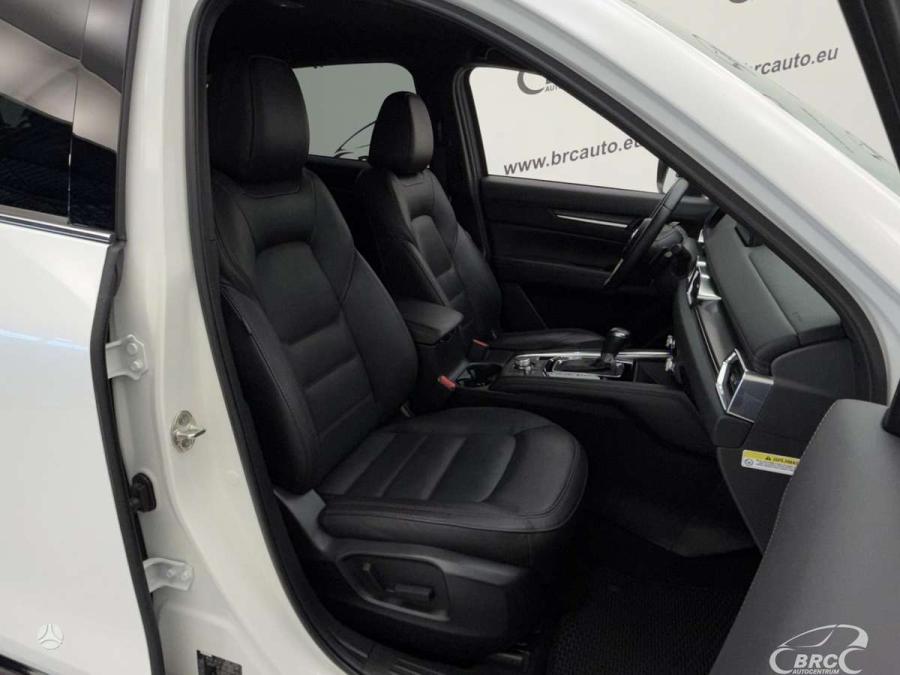 White Mazda CX-5 2022 in Vilnius, with an engine capacity of 2.00 L and mileage of 42 thousand km for 25900 €, photo 9 on AUTOMOTO.COM.LV