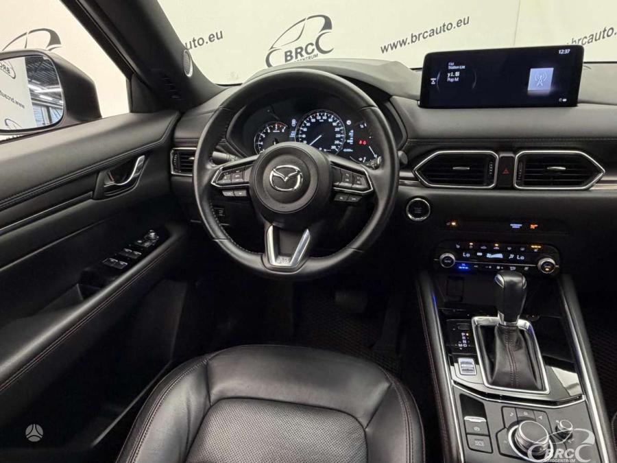 White Mazda CX-5 2022 in Vilnius, with an engine capacity of 2.00 L and mileage of 42 thousand km for 25900 €, photo 17 on AUTOMOTO.COM.LV