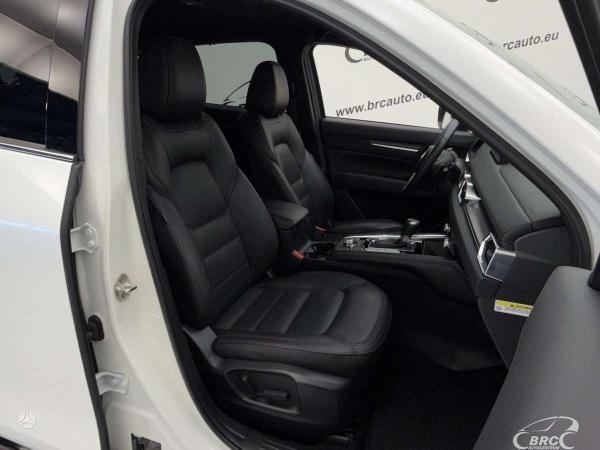 Balts Mazda CX-5 2022 Viļņa, ar dzinēja tilpumu 2.00 L un nobraukumu 42 tūkst. km par 24900 €, foto 8 vietnē AUTOMOTO.COM.LV