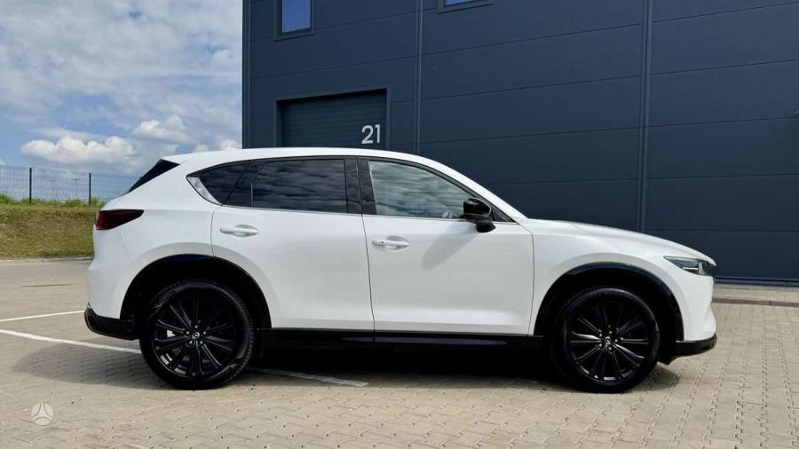 Balts Mazda CX-5 2022 Viļņa, ar dzinēja tilpumu 2.00 L un nobraukumu 42 tūkst. km par 25990 €, foto 6 vietnē AUTOMOTO.COM.LV