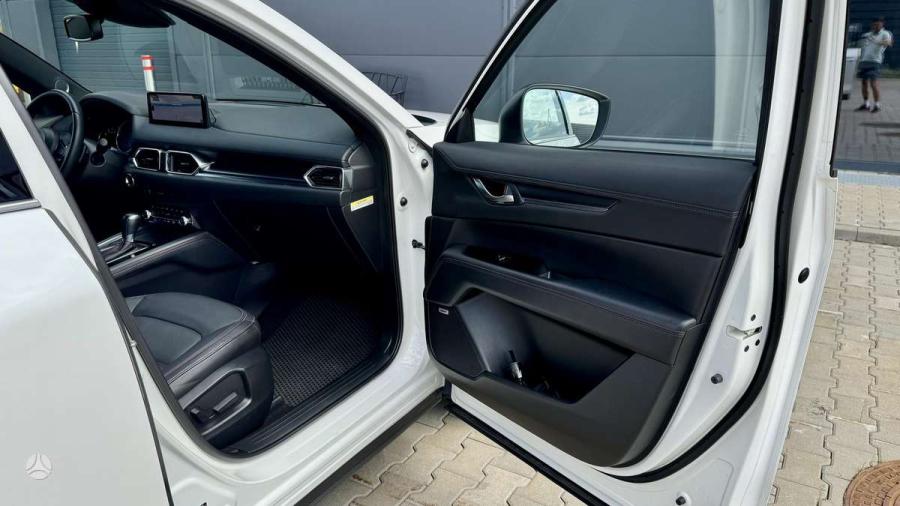 Balts Mazda CX-5 2022 Viļņa, ar dzinēja tilpumu 2.00 L un nobraukumu 42 tūkst. km par 25990 €, foto 22 vietnē AUTOMOTO.COM.LV