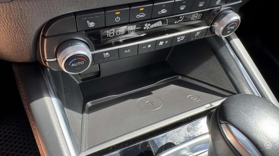 Balts Mazda CX-5 2022 Viļņa, ar dzinēja tilpumu 2.00 L un nobraukumu 42 tūkst. km par 25990 €, foto 38 vietnē AUTOMOTO.COM.LV