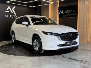 White Mazda CX-5 2024 in Kaunas, with an engine capacity of 2.49 L and mileage of 47 thousand km for 24990 €, photo 2 on AUTOMOTO.COM.LV