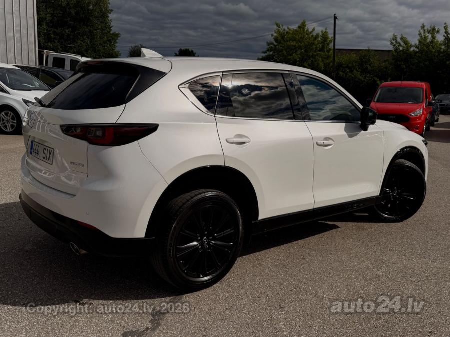 Balts Mazda CX-5 2024 Tallina, ar dzinēja tilpumu 2.50 L un nobraukumu 61 tūkst. km par 31450 €, foto 5 vietnē AUTOMOTO.COM.LV
