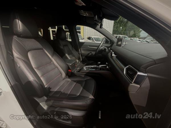 Balts Mazda CX-5 2024 Tallina, ar dzinēja tilpumu 2.50 L un nobraukumu 61 tūkst. km par 31450 €, foto 7 vietnē AUTOMOTO.COM.LV