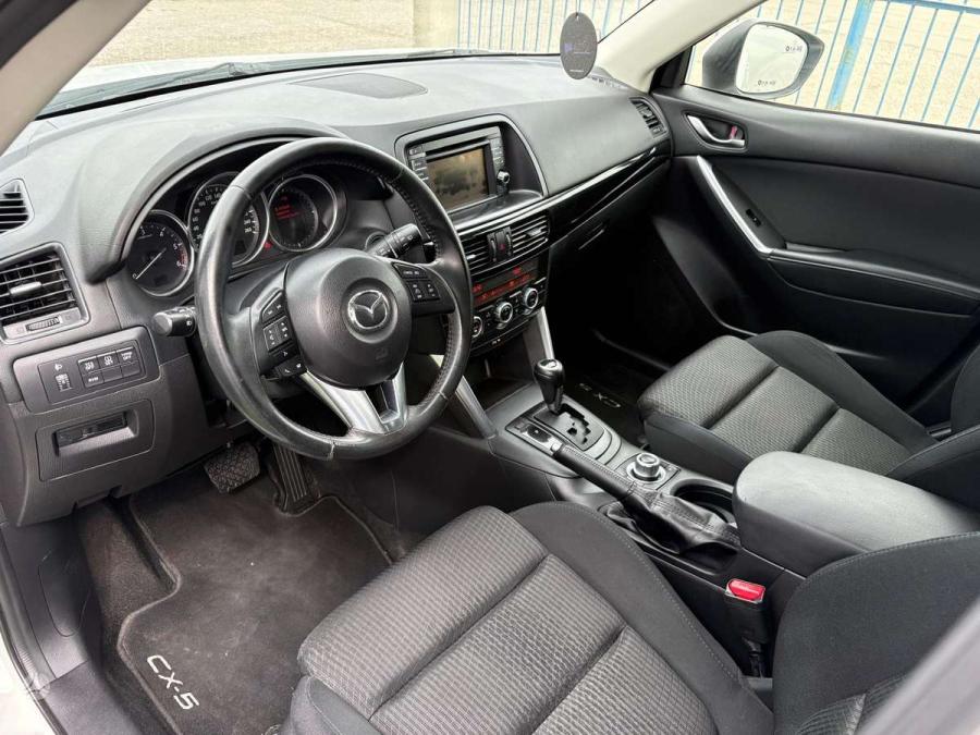 Balts Mazda CX-5 2013 Panevēža, ar dzinēja tilpumu 2.19 L un nobraukumu 297 tūkst. km par 5700 €, foto 9 vietnē AUTOMOTO.COM.LV