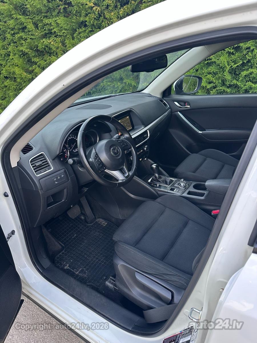 White Mazda CX-5 2015 in Tallinn, with an engine capacity of 2.20 L and mileage of 155 thousand km for 11900 €, photo 7 on AUTOMOTO.COM.LV