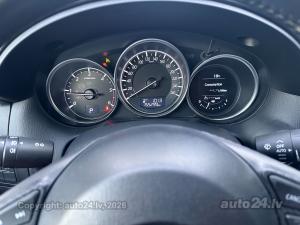 White Mazda CX-5 2015 in Tallinn, with an engine capacity of 2.20 L and mileage of 155 thousand km for 11900 €, photo 10 on AUTOMOTO.COM.LV