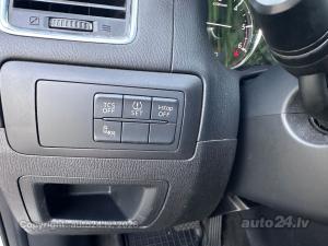 White Mazda CX-5 2015 in Tallinn, with an engine capacity of 2.20 L and mileage of 155 thousand km for 11900 €, photo 11 on AUTOMOTO.COM.LV