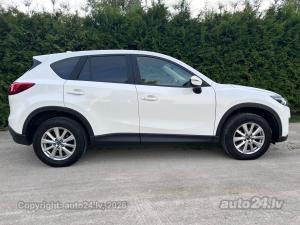 White Mazda CX-5 2015 in Tallinn, with an engine capacity of 2.20 L and mileage of 155 thousand km for 11900 €, photo 17 on AUTOMOTO.COM.LV