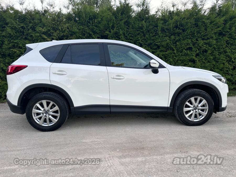 White Mazda CX-5 2015 in Tallinn, with an engine capacity of 2.20 L and mileage of 155 thousand km for 11900 €, photo 17 on AUTOMOTO.COM.LV