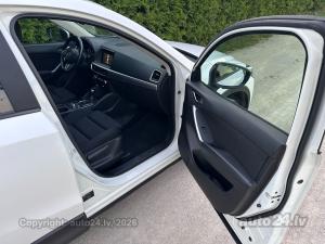 White Mazda CX-5 2015 in Tallinn, with an engine capacity of 2.20 L and mileage of 155 thousand km for 11900 €, photo 18 on AUTOMOTO.COM.LV