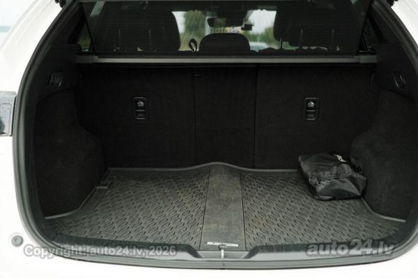 White Mazda CX-5 2019 in Tallinn, with an engine capacity of 2.50 L and mileage of 85 thousand km for 21500 €, photo 11 on AUTOMOTO.COM.LV