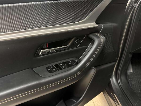 Mazda CX-60 2024 in Vilnius, with an engine capacity of 3.30 L and mileage of 35 thousand km for 36000 €, photo 9 on AUTOMOTO.COM.LV