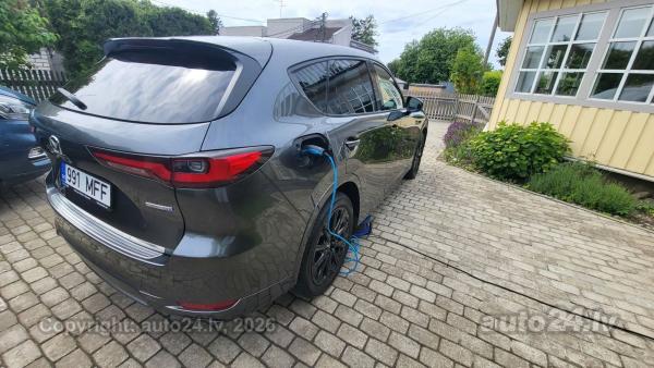 Grey Mazda CX-60 2023 in Tallinn, with an engine capacity of 2.50 L and mileage of 48 thousand km for 43000 €, photo 4 on AUTOMOTO.COM.LV