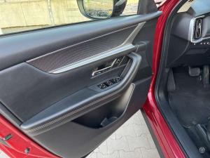 Red Mazda CX-60 2022 in Kaunas, with an engine capacity of 2.50 L and mileage of 60 thousand km for 27600 €, photo 13 on AUTOMOTO.COM.LV