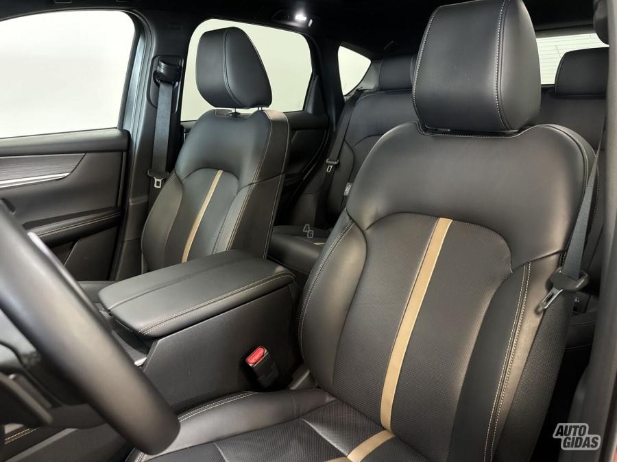 Sarkans Mazda CX-60 2025 Viļņa, ar dzinēja tilpumu 3.30 L un nobraukumu 16 tūkst. km par 47500 €, foto 11 vietnē AUTOMOTO.COM.LV