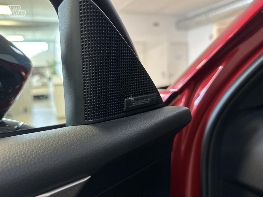 Sarkans Mazda CX-60 2025 Viļņa, ar dzinēja tilpumu 3.30 L un nobraukumu 16 tūkst. km par 47500 €, foto 17 vietnē AUTOMOTO.COM.LV