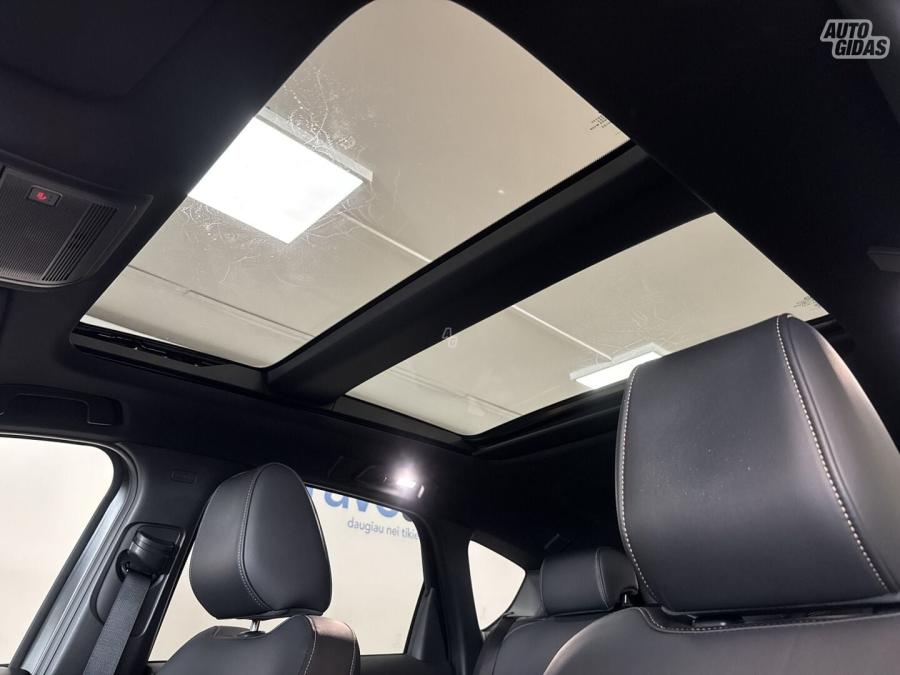 Sarkans Mazda CX-60 2025 Viļņa, ar dzinēja tilpumu 3.30 L un nobraukumu 16 tūkst. km par 47500 €, foto 25 vietnē AUTOMOTO.COM.LV