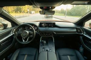 Sarkans Mazda CX-60 2026 Zarasai, ar dzinēja tilpumu 2.49 L un nobraukumu 16 tūkst. km par 44500 €, foto 17 vietnē AUTOMOTO.COM.LV