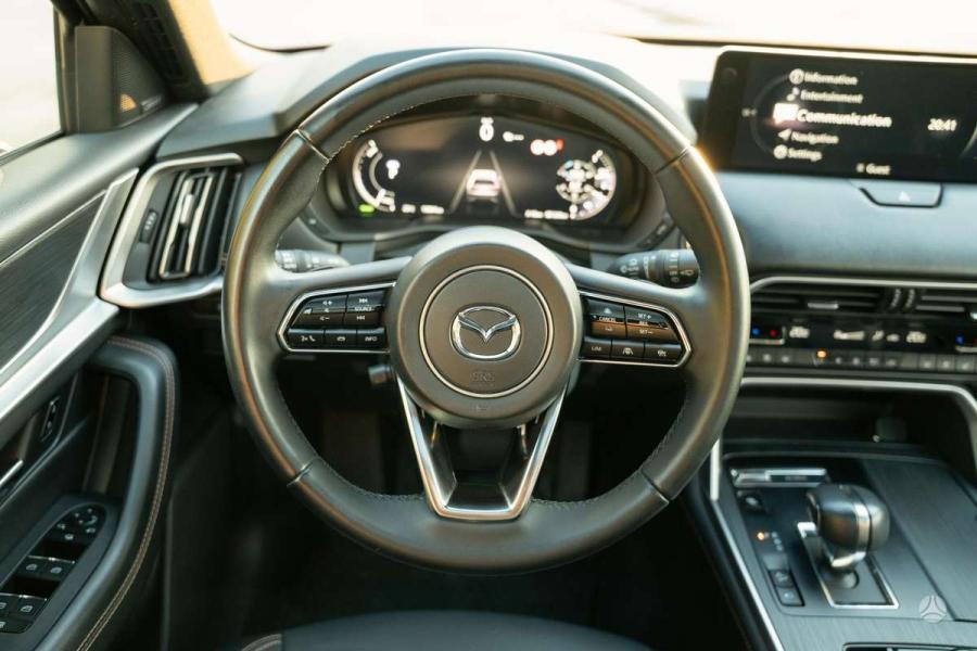 Sarkans Mazda CX-60 2026 Zarasai, ar dzinēja tilpumu 2.49 L un nobraukumu 16 tūkst. km par 44500 €, foto 19 vietnē AUTOMOTO.COM.LV