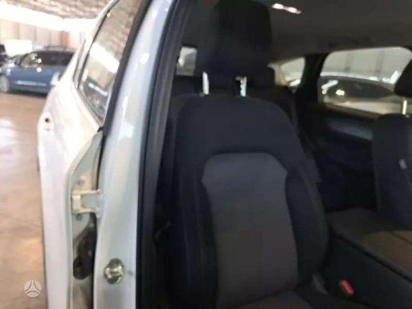 Balts Mazda CX-60 2023 Kauņa, ar dzinēja tilpumu 2.50 L un nobraukumu 32 tūkst. km par 33600 €, foto 9 vietnē AUTOMOTO.COM.LV
